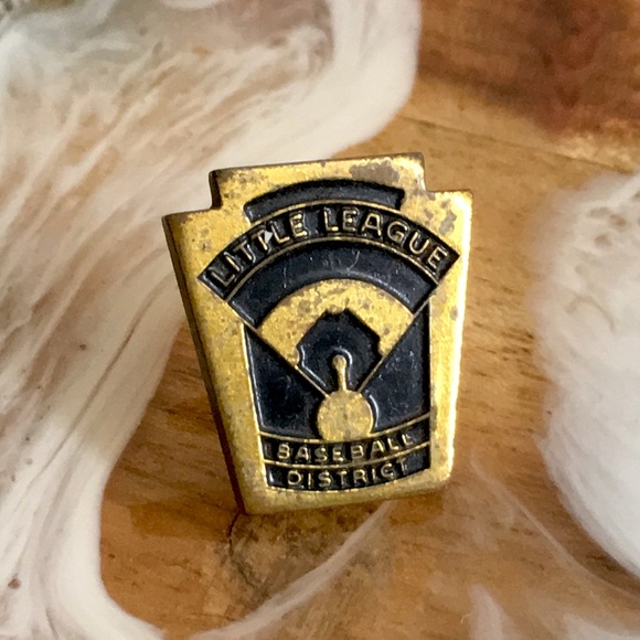 Vintage | Jewelry | Vtg Little League Baseball District Pin | Poshmark